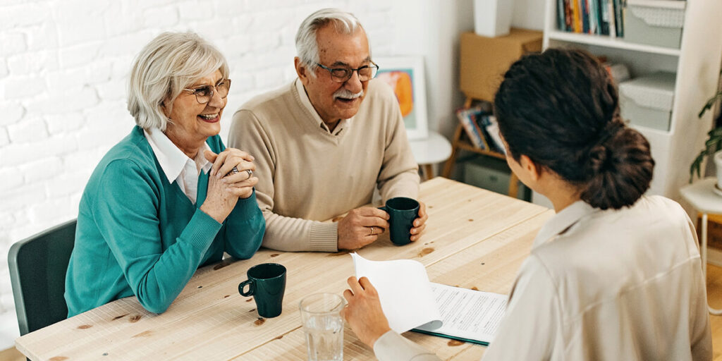 5 Key Differences: Community Foundation Fund vs. Commercial Gift Fund ...